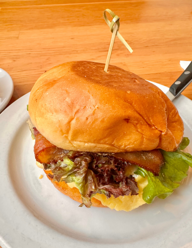 I Tried the Top Breakfast Spots in Waikiki — Here’s Where You Actually ...